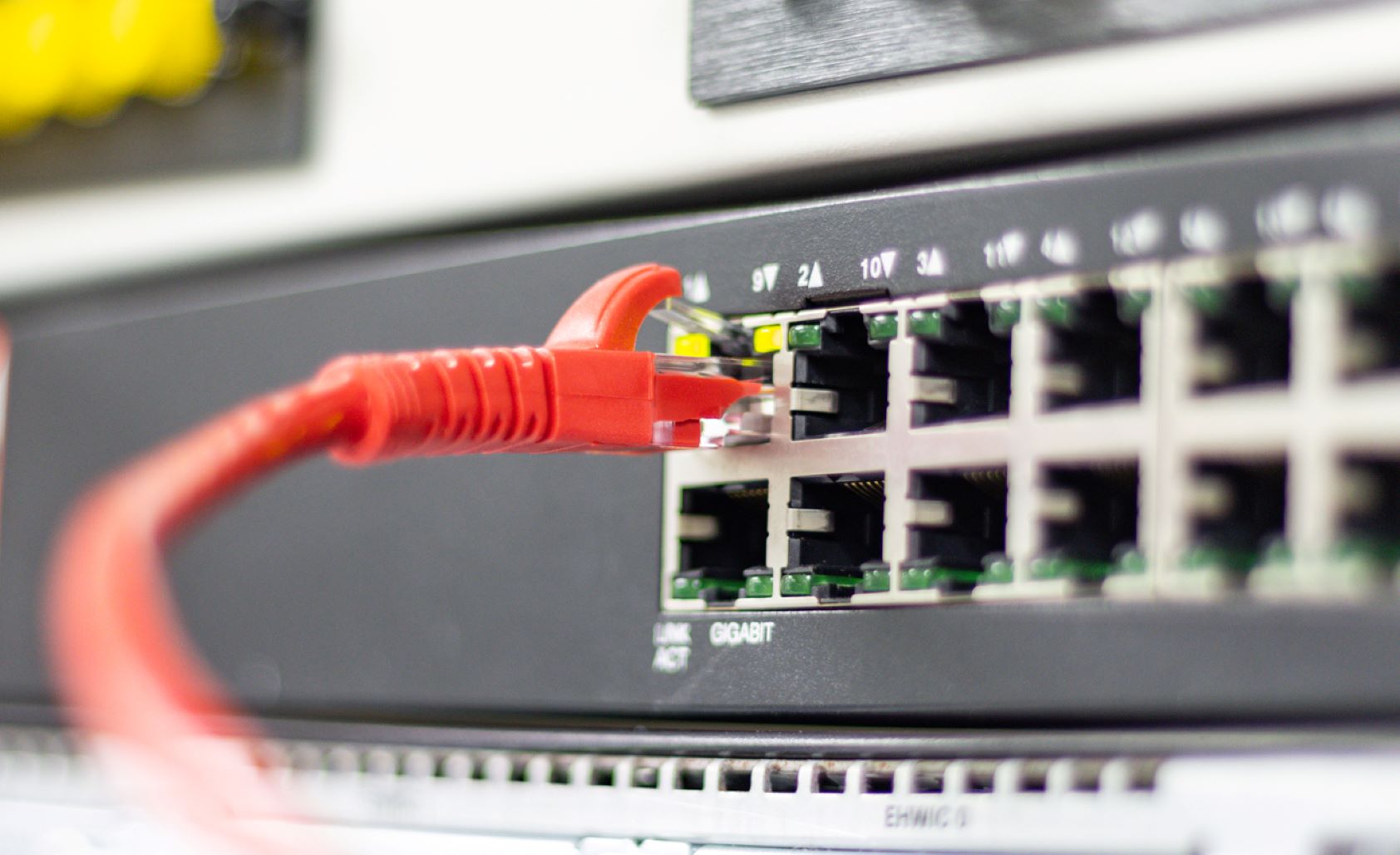Navigating Network Choices: Fast Ethernet vs Gigabit Ethernet | acre security
